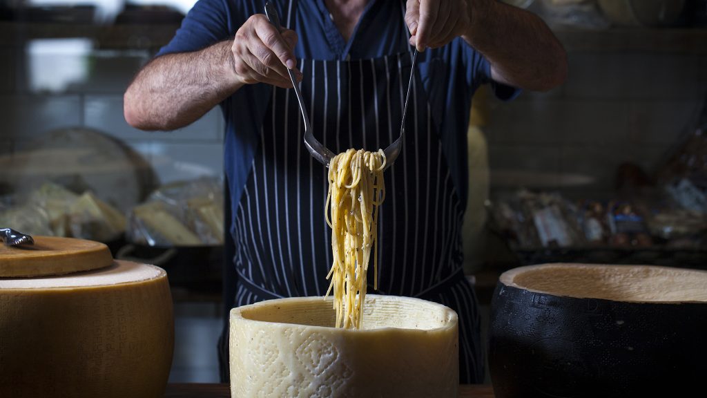 Contemporary Italian Restaurant, Forma, Nears Venice Opening