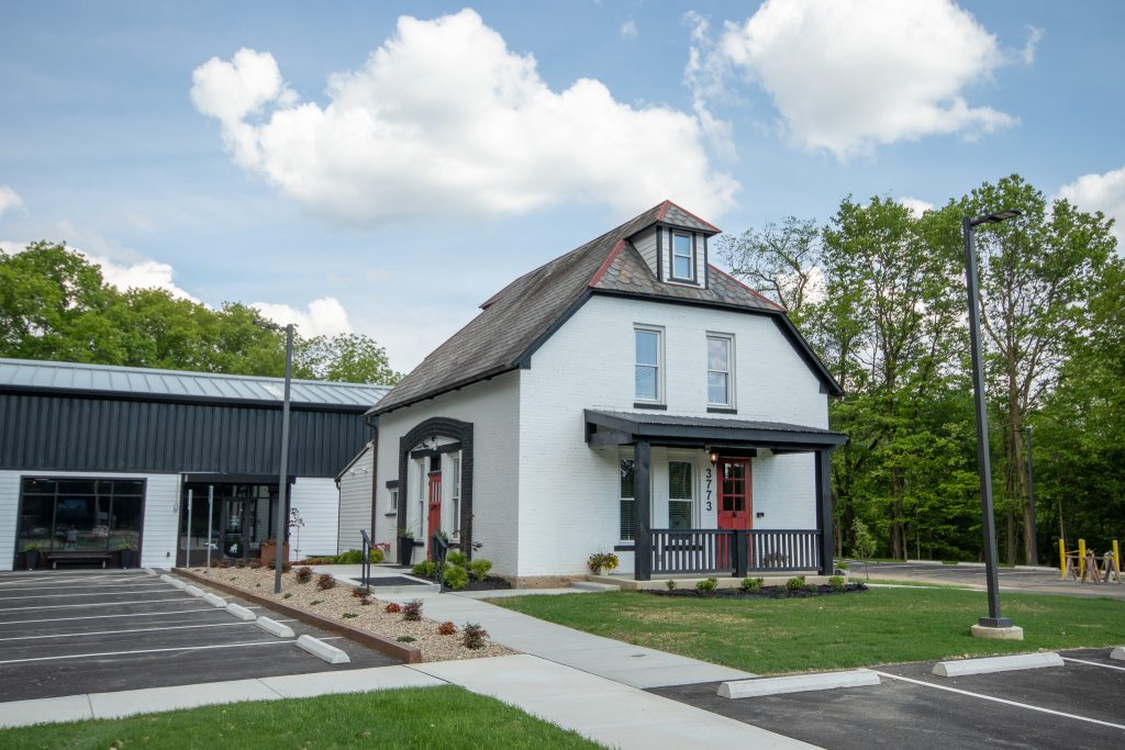 New DoG Distilling Company Brings Spirits and Style to Powell